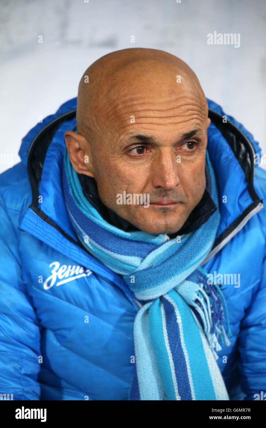 Zenit head coach hi-res stock photography and images - Alamy