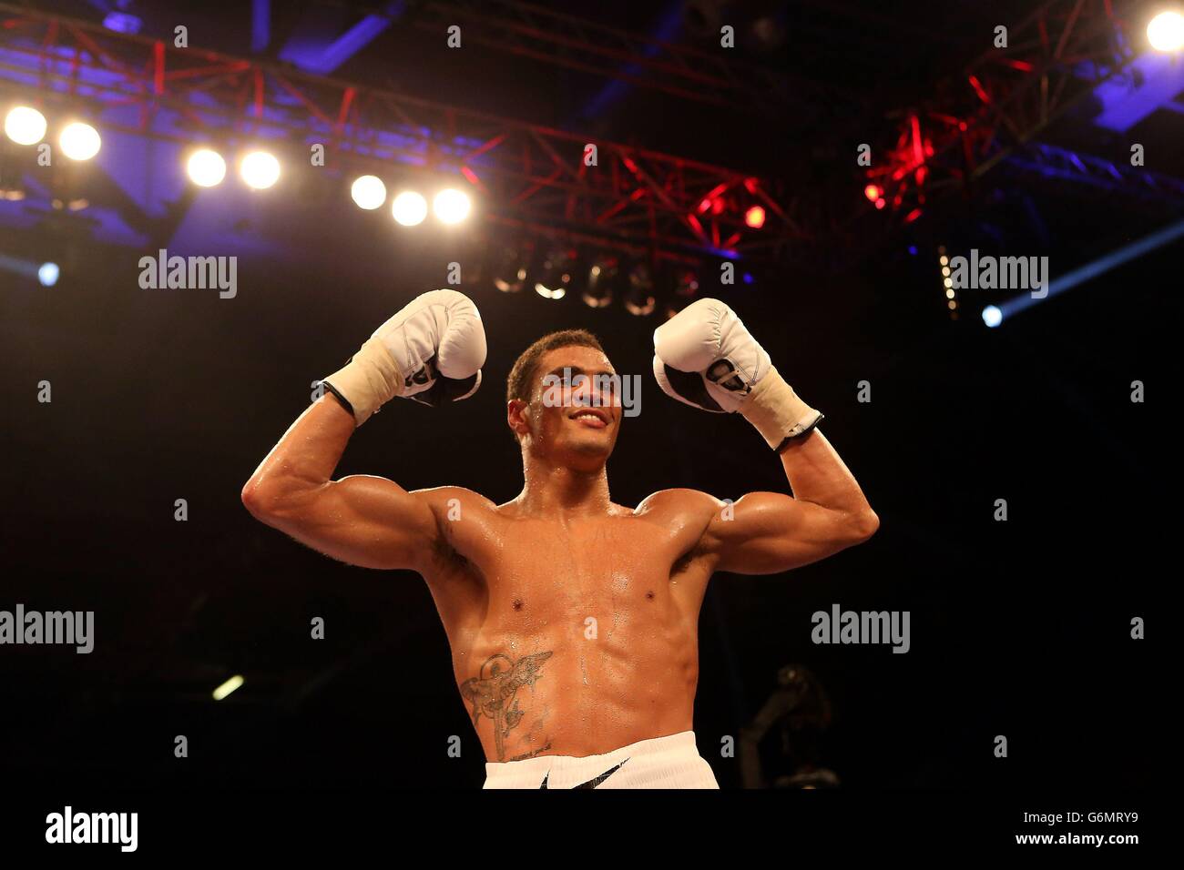 Anthony Ogogo celebrates defeating Dan Blackwell in their Middleweight ...