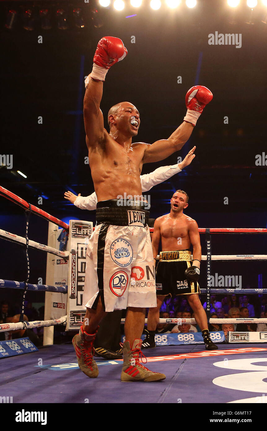 Boxing - Matchroom Christmas Show - ExCel Arena. Leonard Bundu ...
