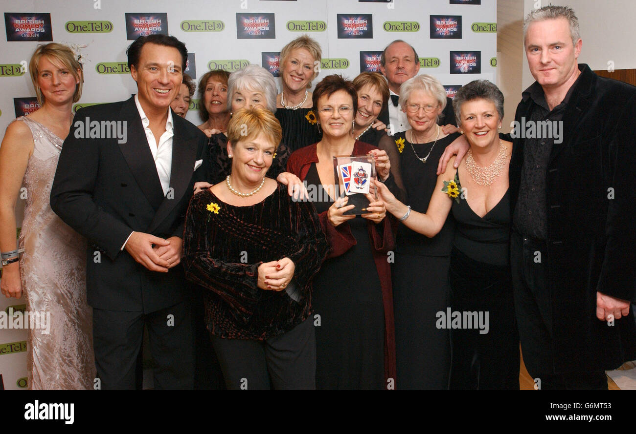 Calendar girls actresses hi-res stock photography and images - Alamy