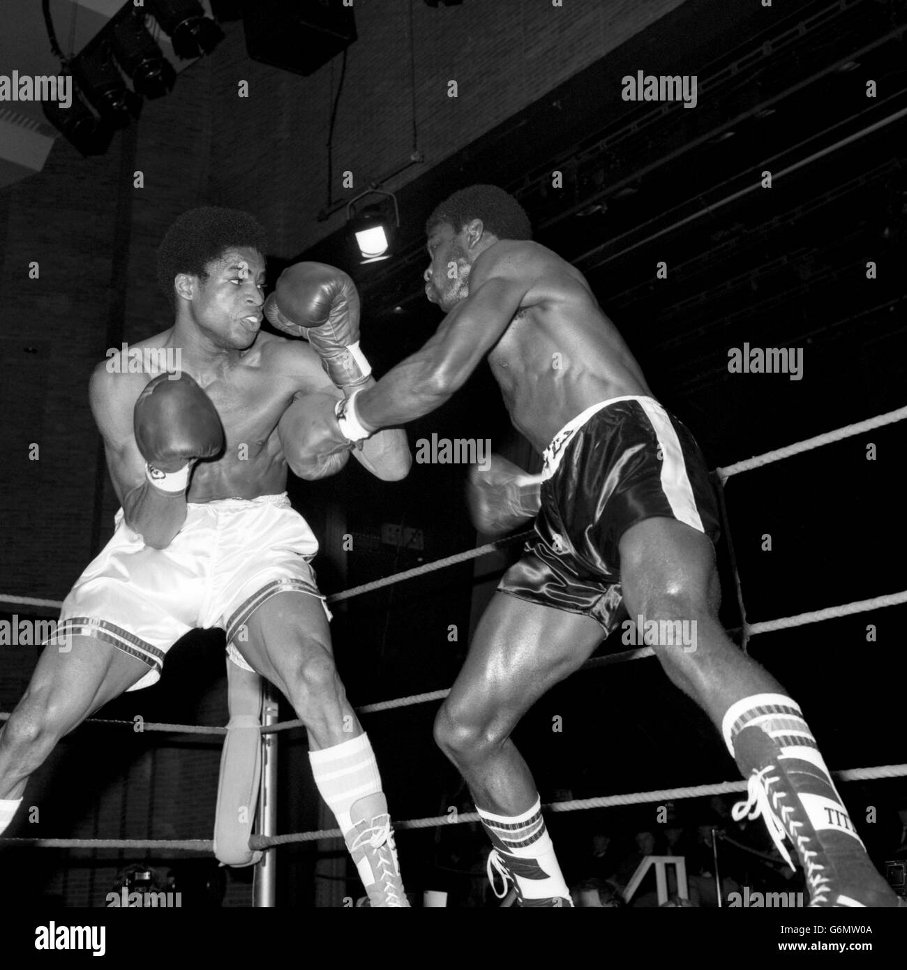 Welterweight title Black and White Stock Photos & Images - Alamy