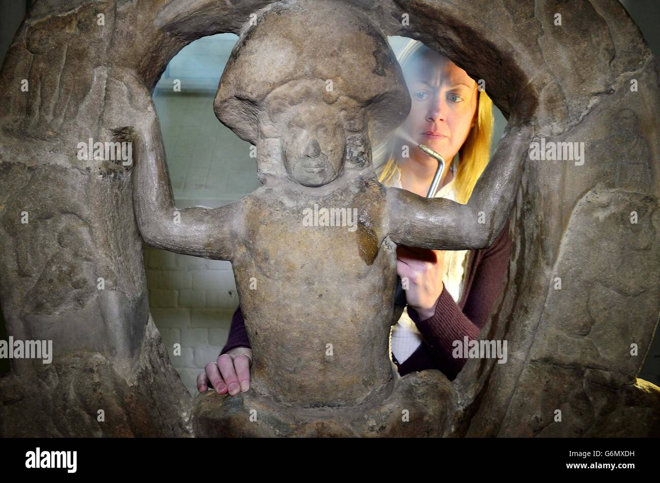 Statue of mithras hi-res stock photography and images - Alamy