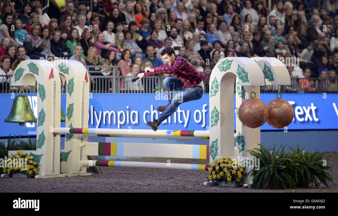 Pony jumping hi-res stock photography and images - Alamy