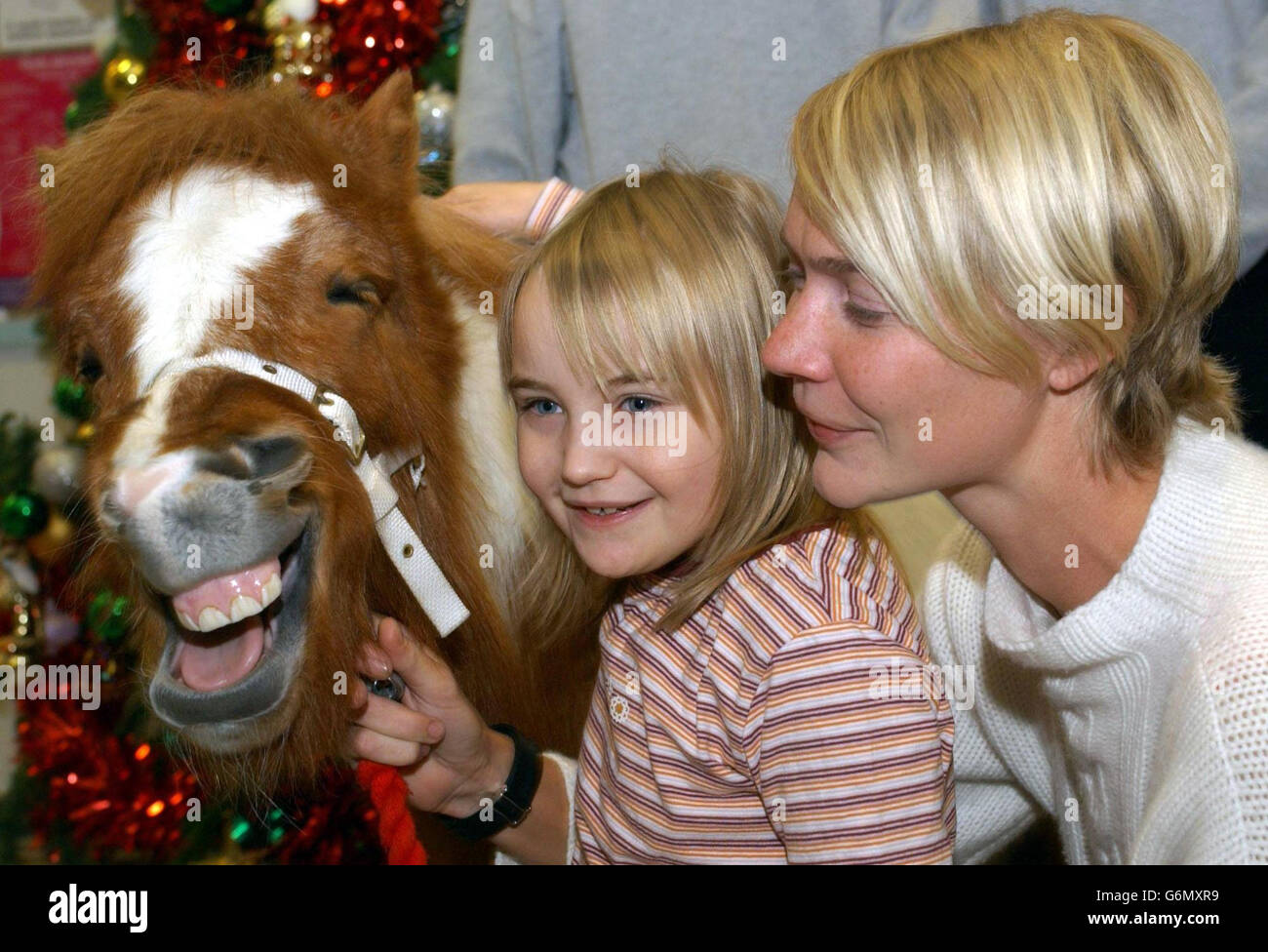 Natasha Stone, 9, from Southend and Model Jodie Kidd with Shetland pony ...