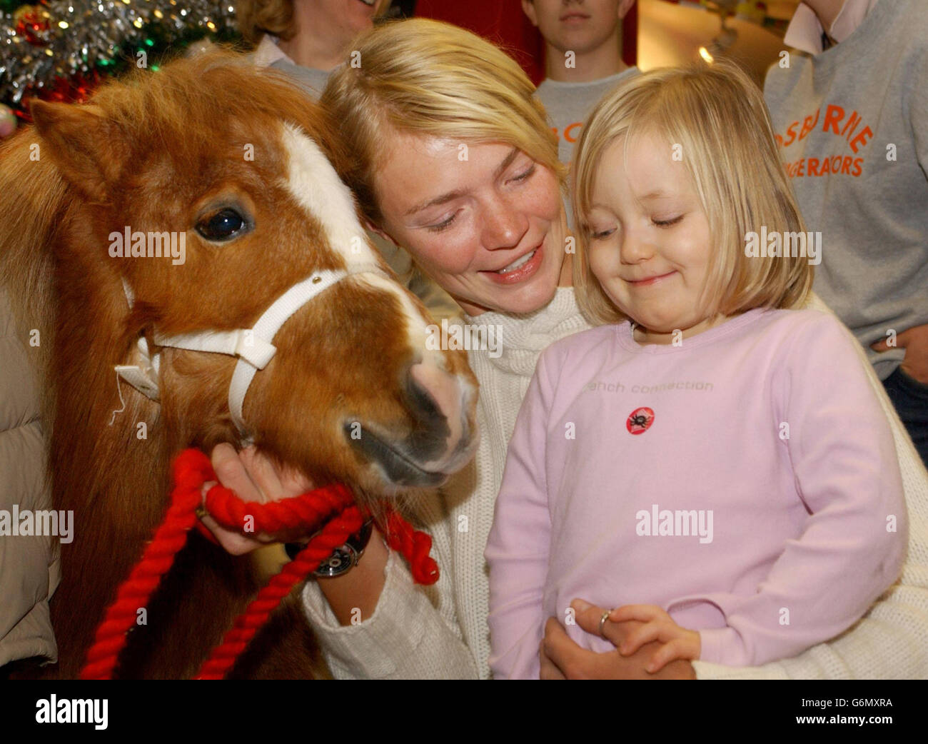 Model Jodie Kidd and Jade Budd, 5, with Shetland pony foal, Queenie, at ...