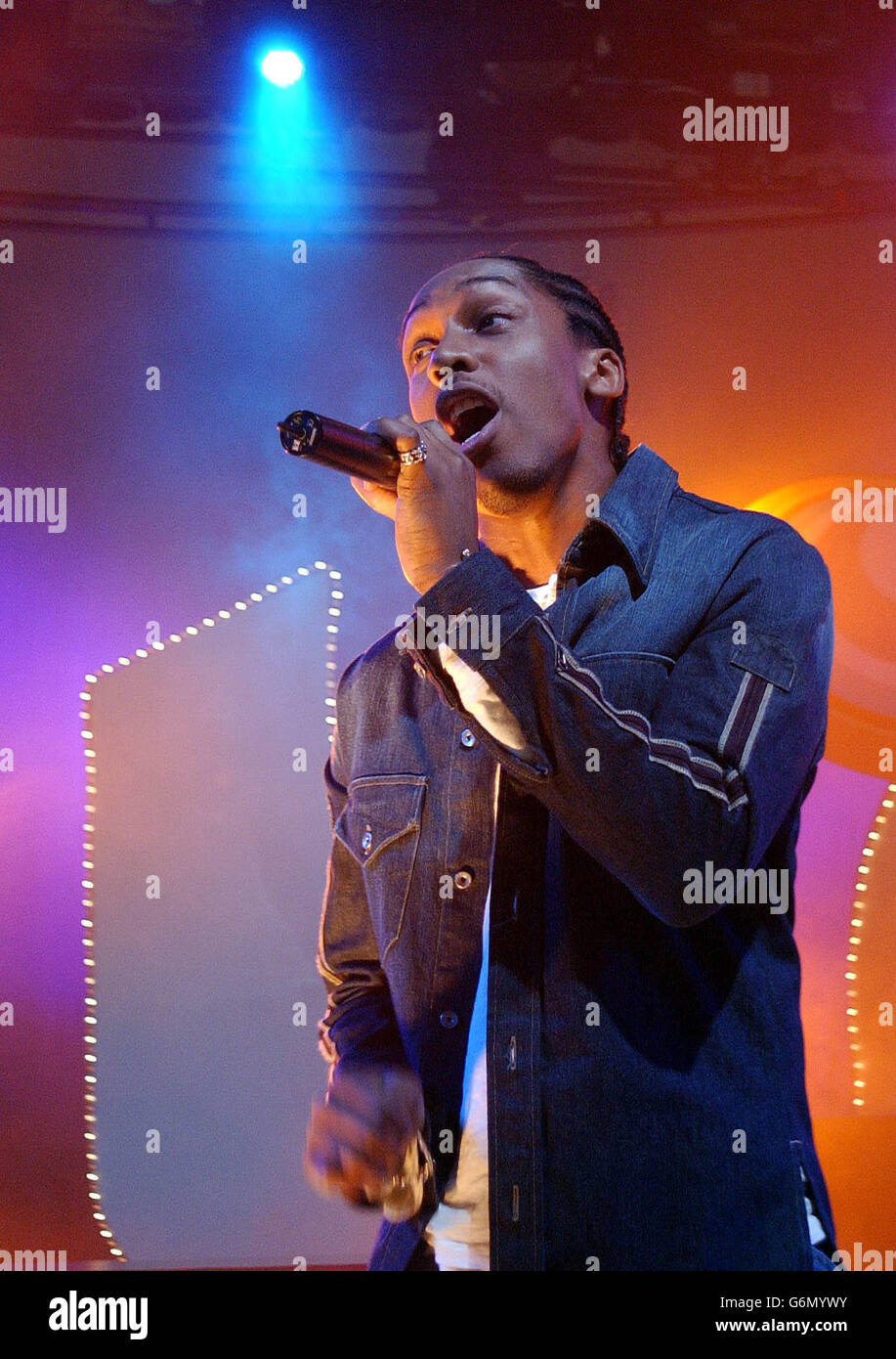 Singer Lemar Obika during his guest appearance on MTV's TRL UK at the ...