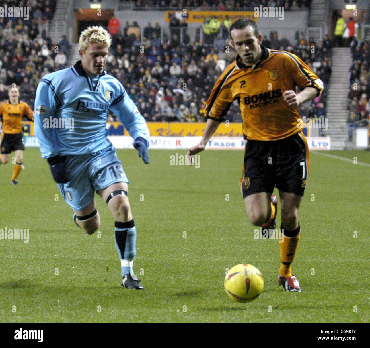 Bobby elliott hi-res stock photography and images - Alamy