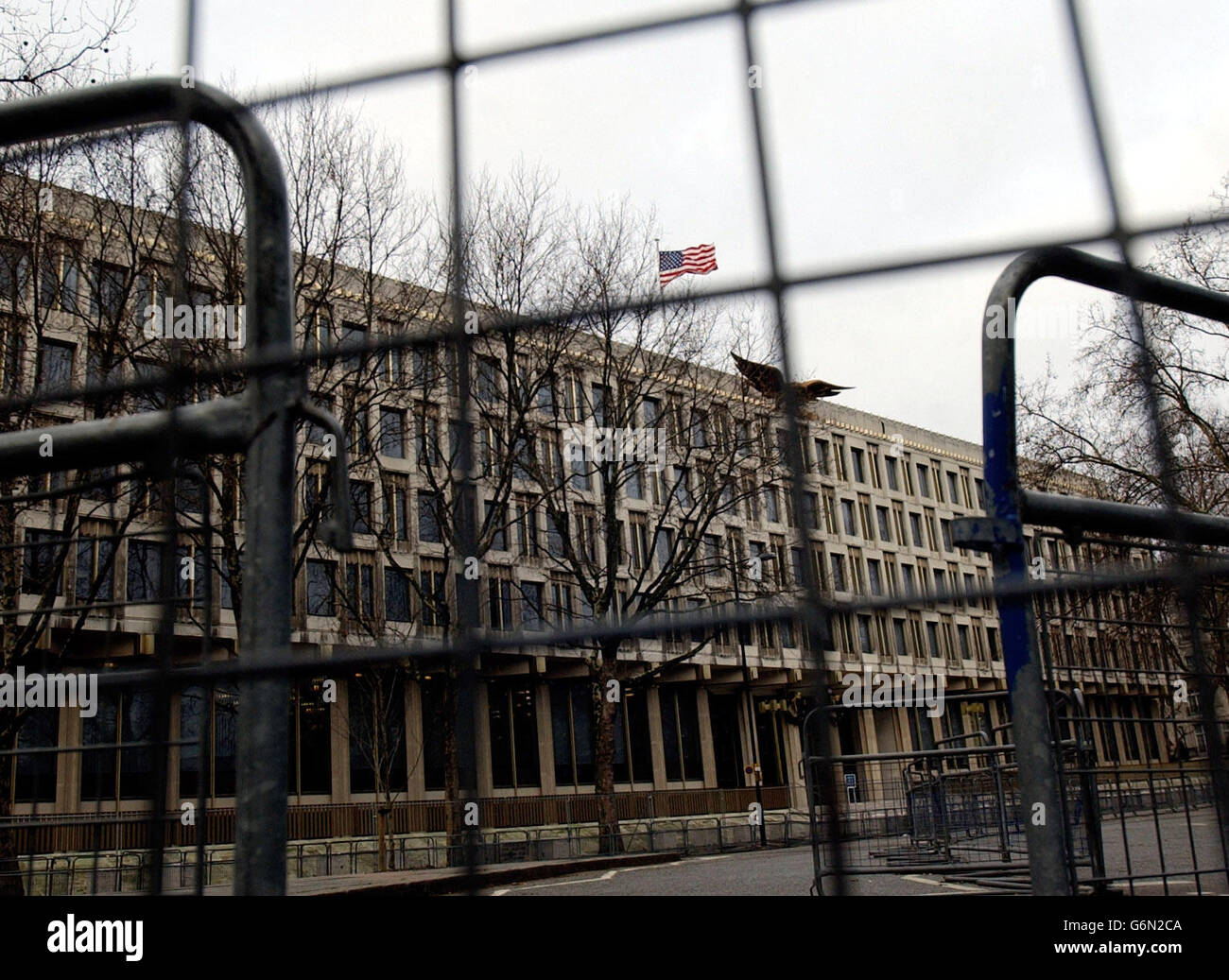 Us embassy security measures hi-res stock photography and images - Alamy