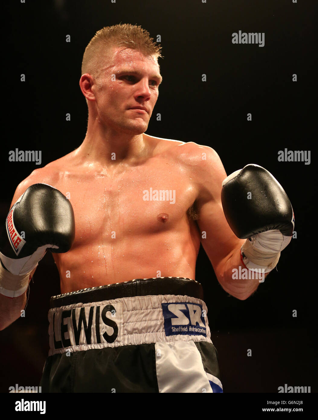 Boxer lewis taylor hi-res stock photography and images - Alamy