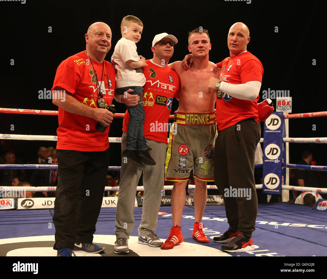 Boxing - First Direct Arena - Leeds. Frankie Gavin poses with his ...