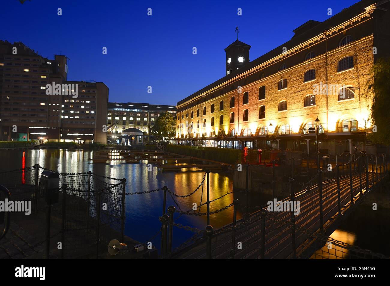 Tower bridge, St Katherines dock Stock Photo - Alamy