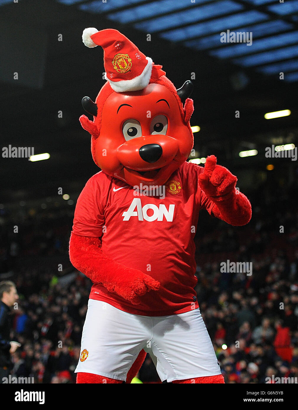 Manchester united mascot hi-res stock photography and images - Alamy