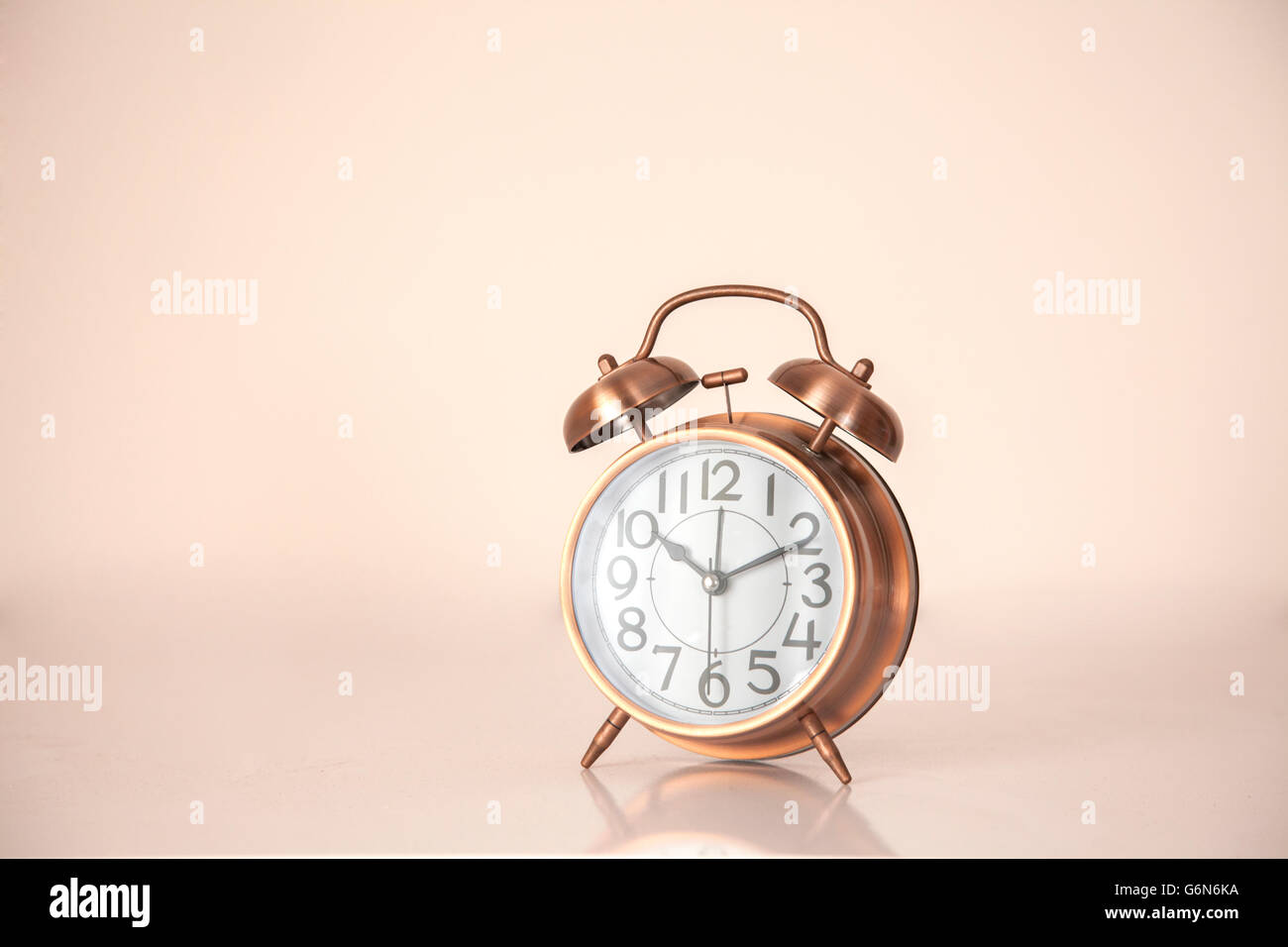 Clock time alarm dial hi-res stock photography and images - Alamy