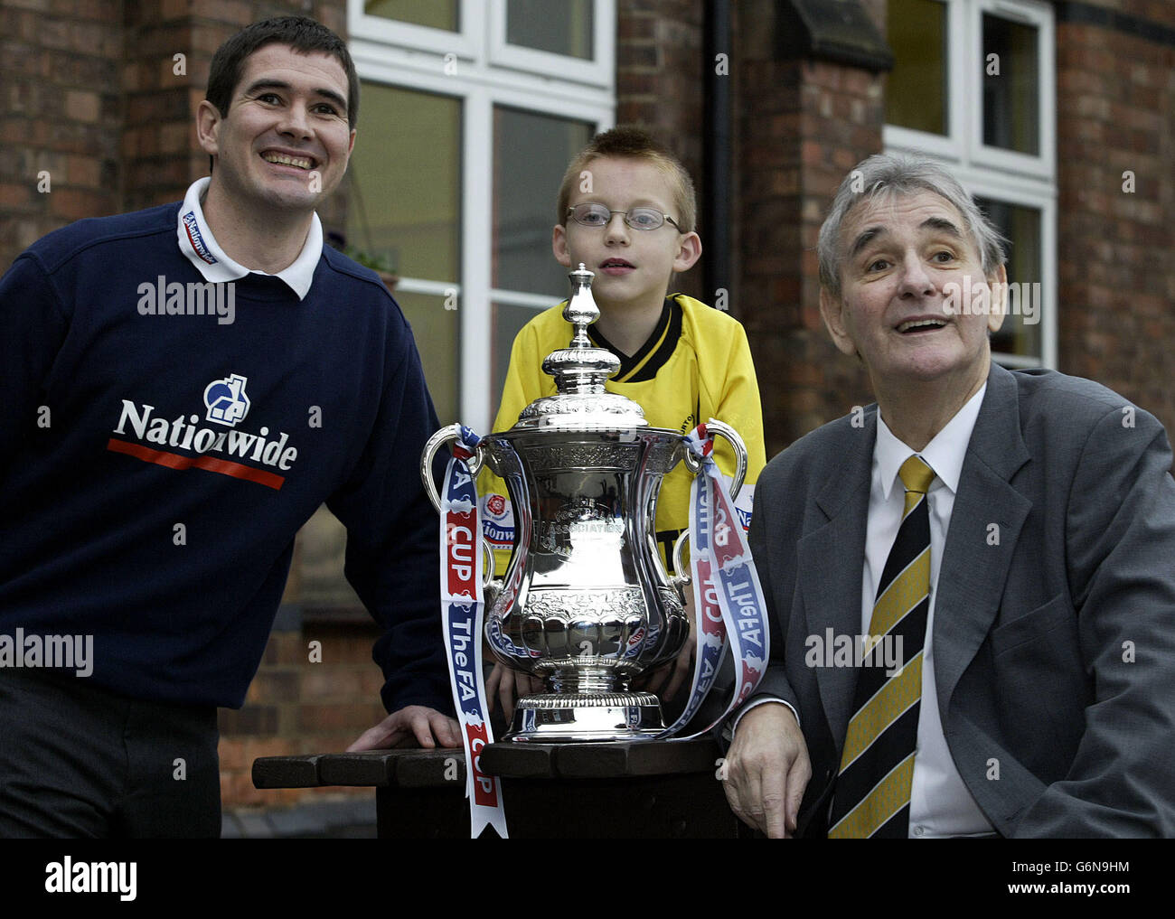 Brian clough forest trophy hi-res stock photography and images - Alamy