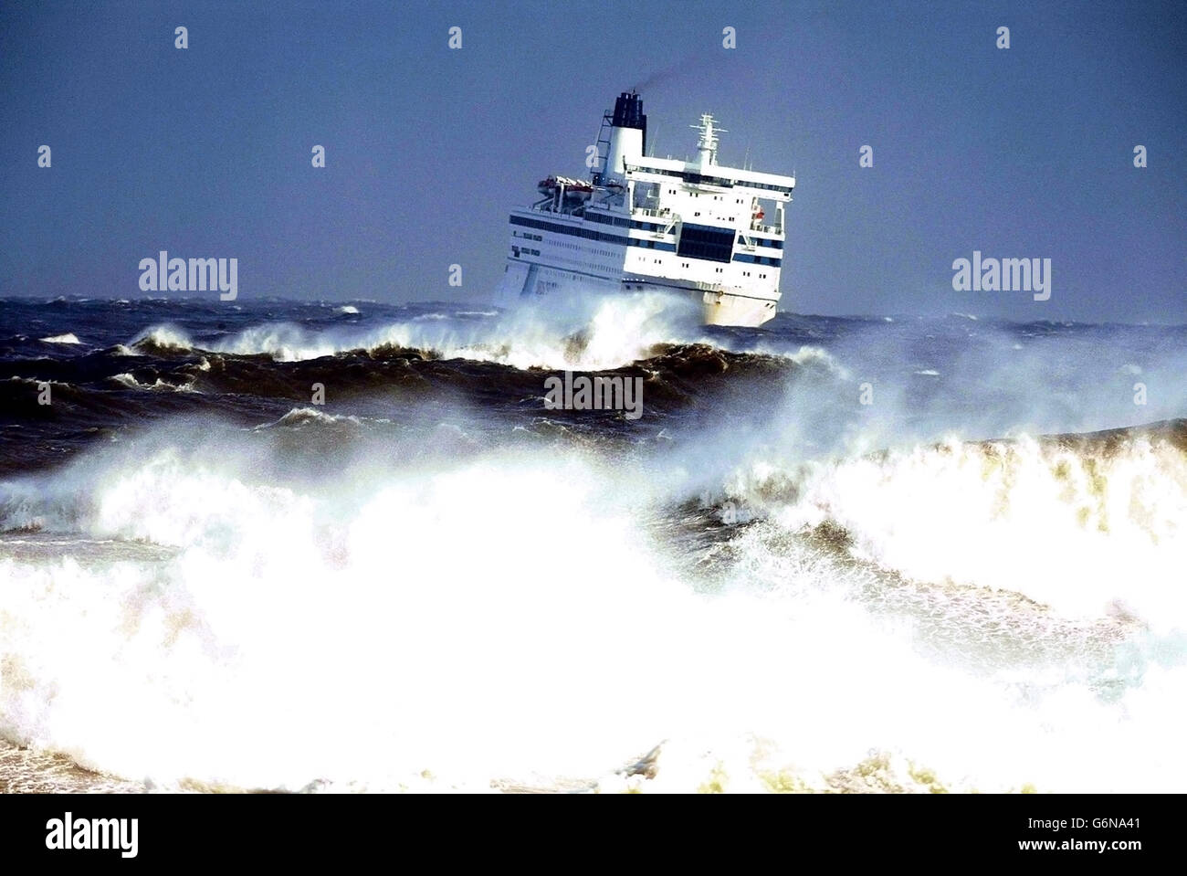 Gale force winds Tynemouth Stock Photo - Alamy