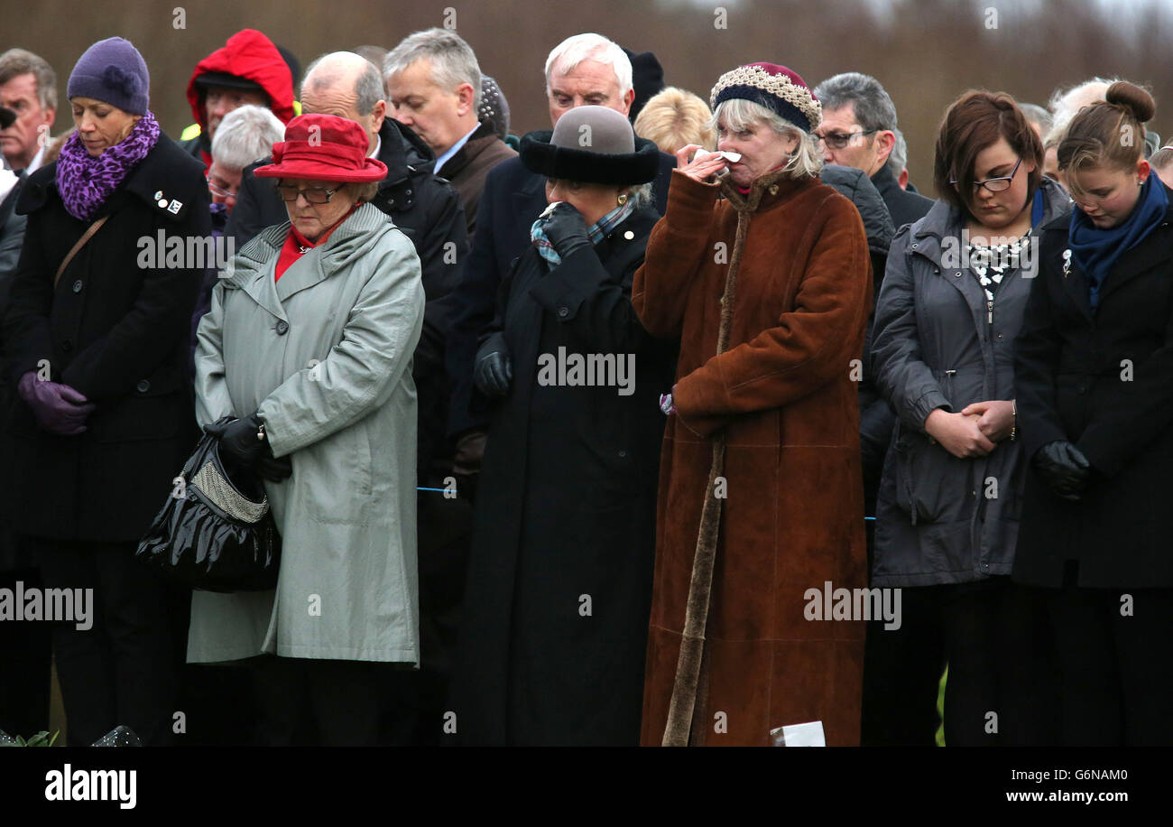 Relative Jane Schultz (centre , grey and black hat), mother of Thomas ...