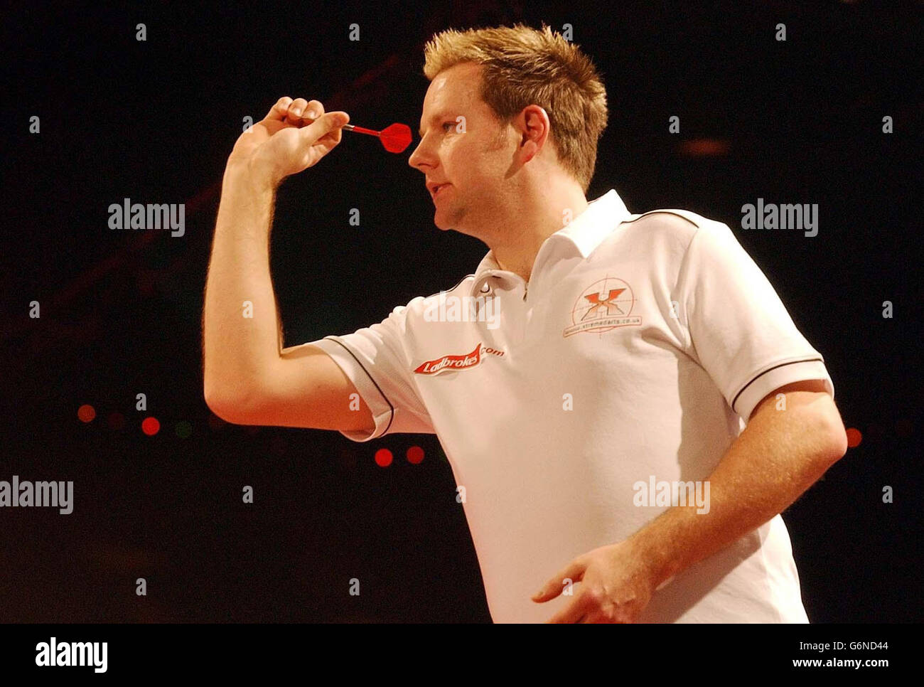 Mark dudbridge who lost 5 sets 1 kevin painter hi-res stock photography ...