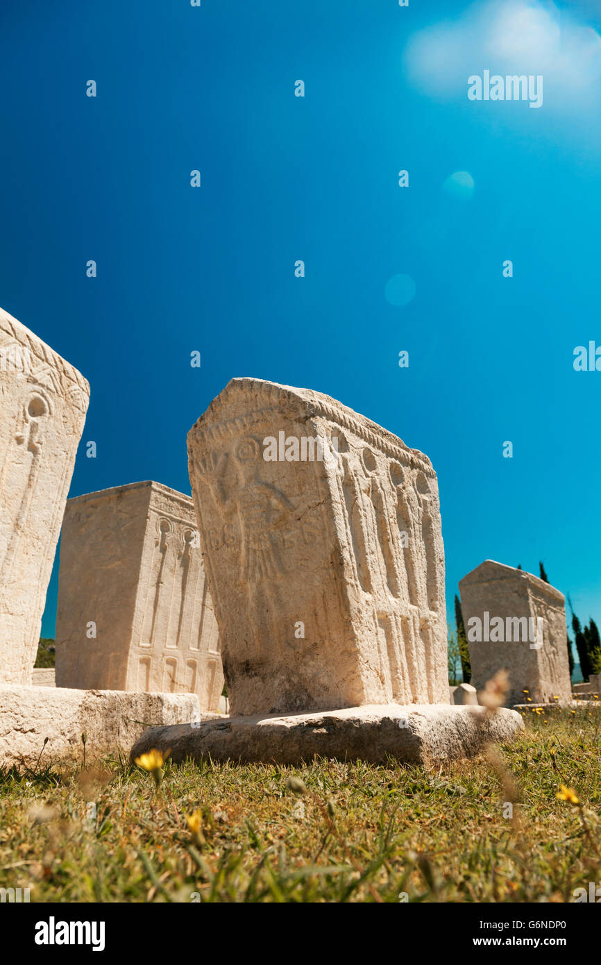 Medieval tombstone hi-res stock photography and images - Alamy