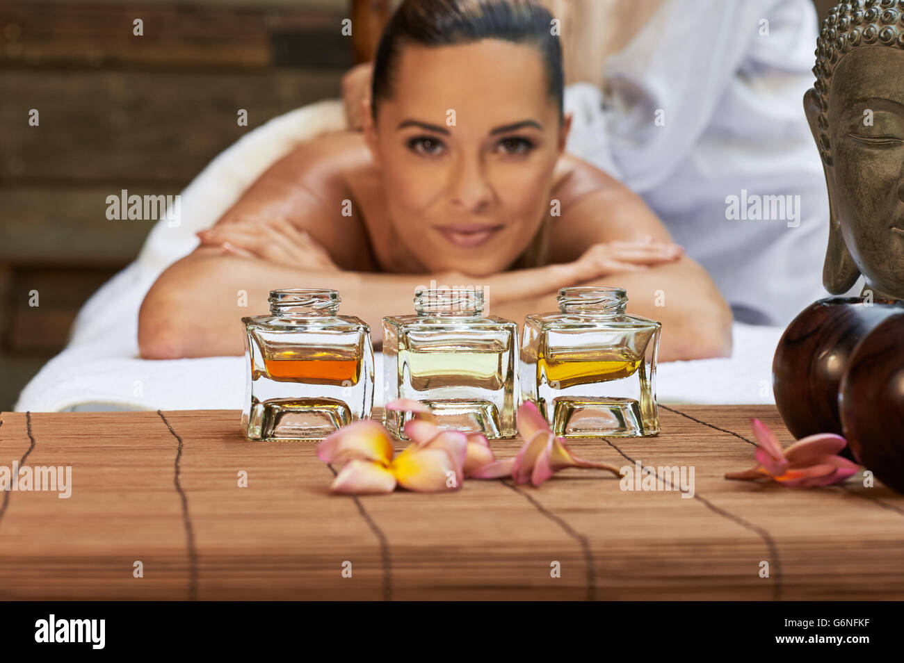 asian back massage therapy spa hot stone Stock Photo - Alamy