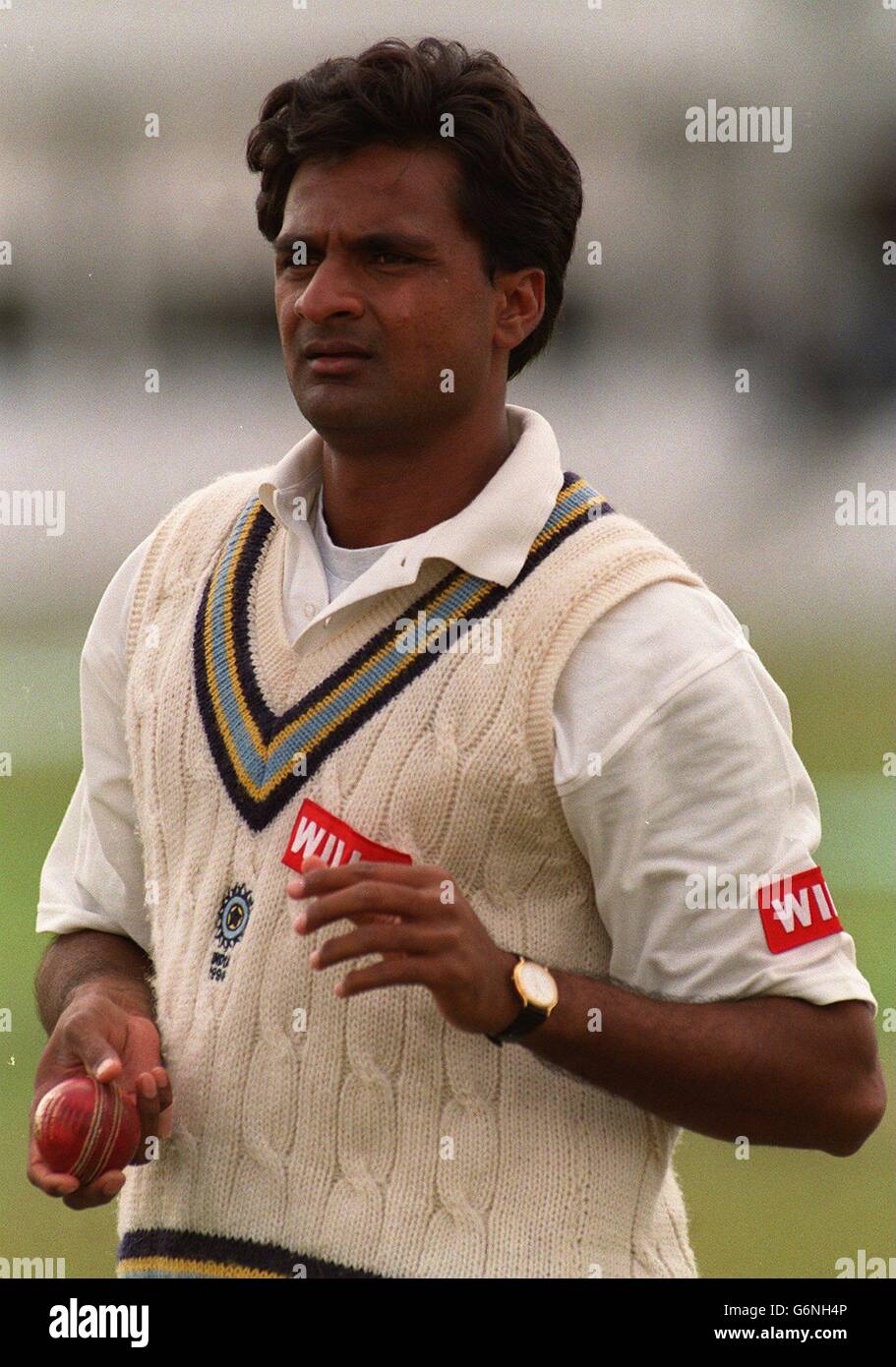 Javagal srinath hi-res stock photography and images - Alamy