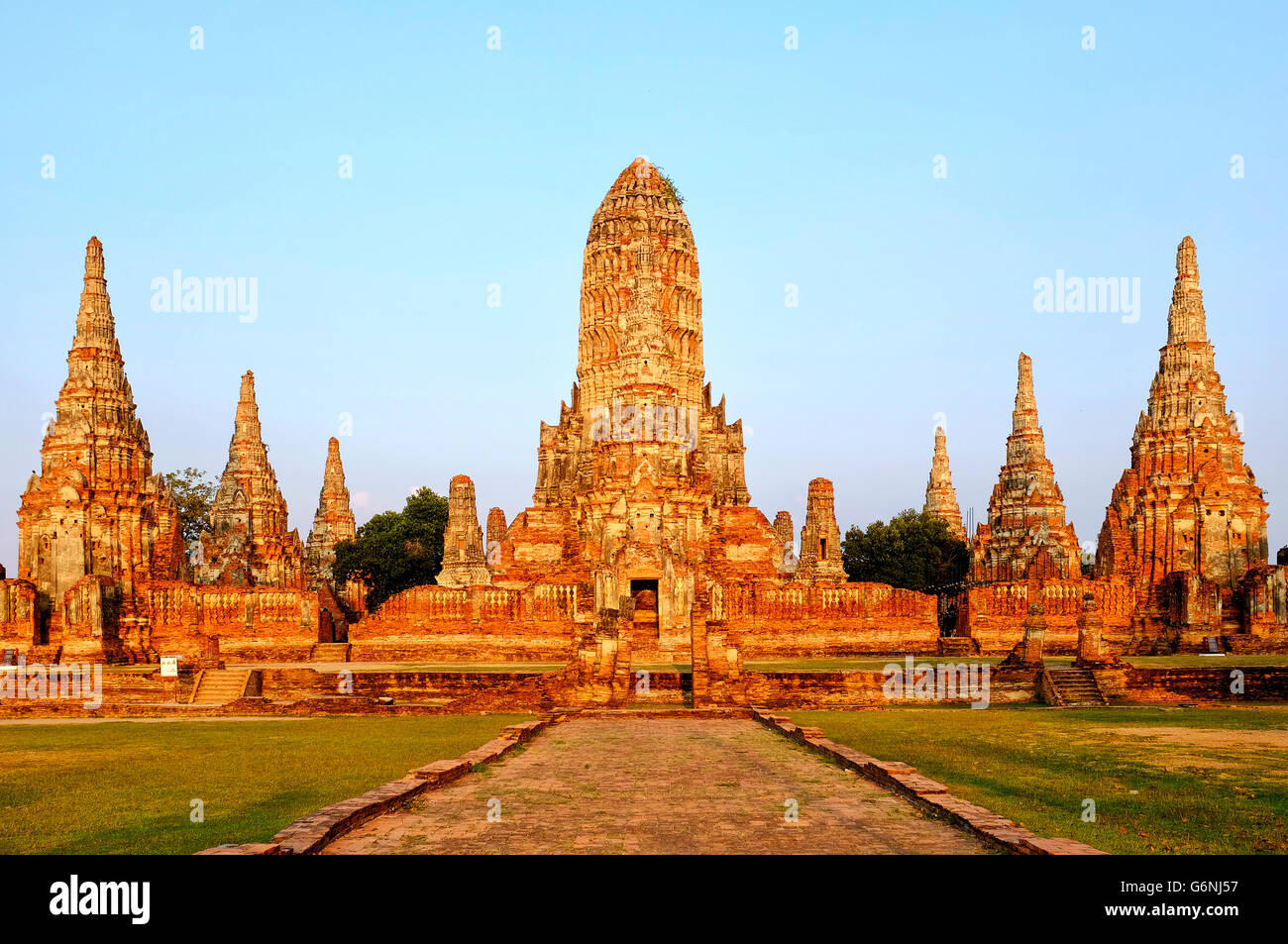 Wat Chaiwatthanaram, Ayutthaya, Thailand Stock Photo - Alamy