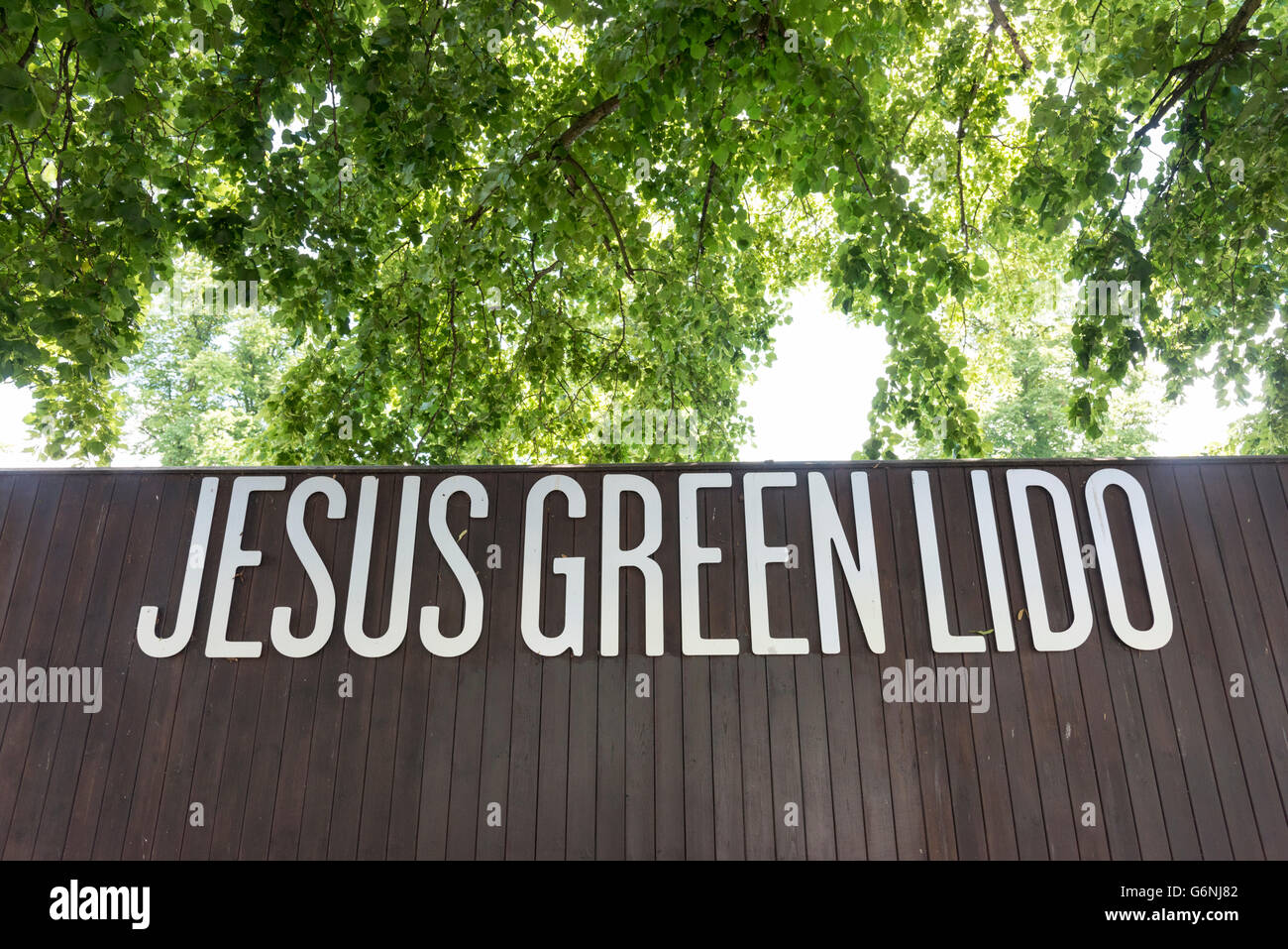 Cambridge jesus green lido hi-res stock photography and images - Alamy
