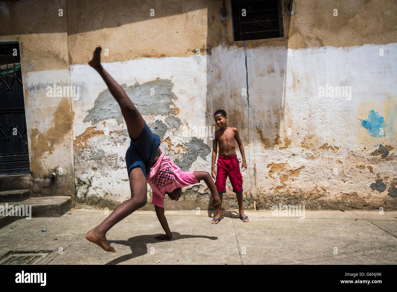 Children Poor Poverty Salvador High Resolution Stock Photography and ...