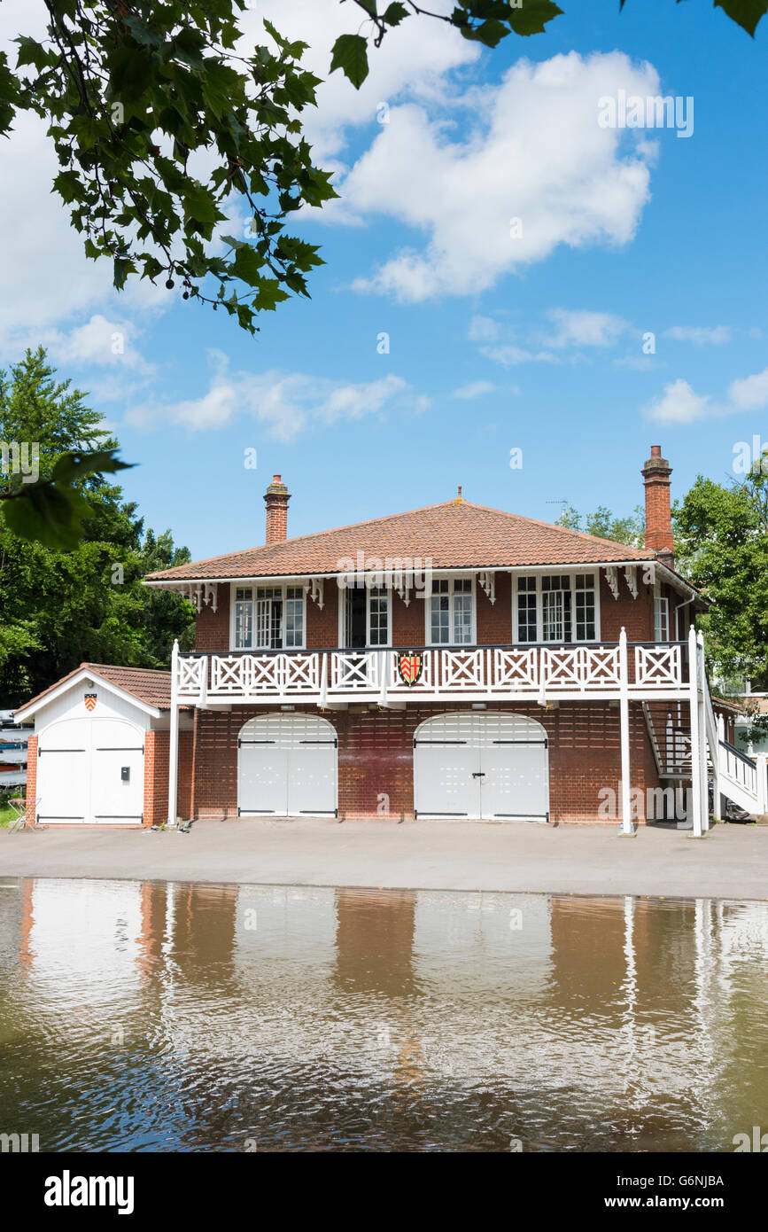 Rowing boathouse cambridge hi-res stock photography and images - Alamy