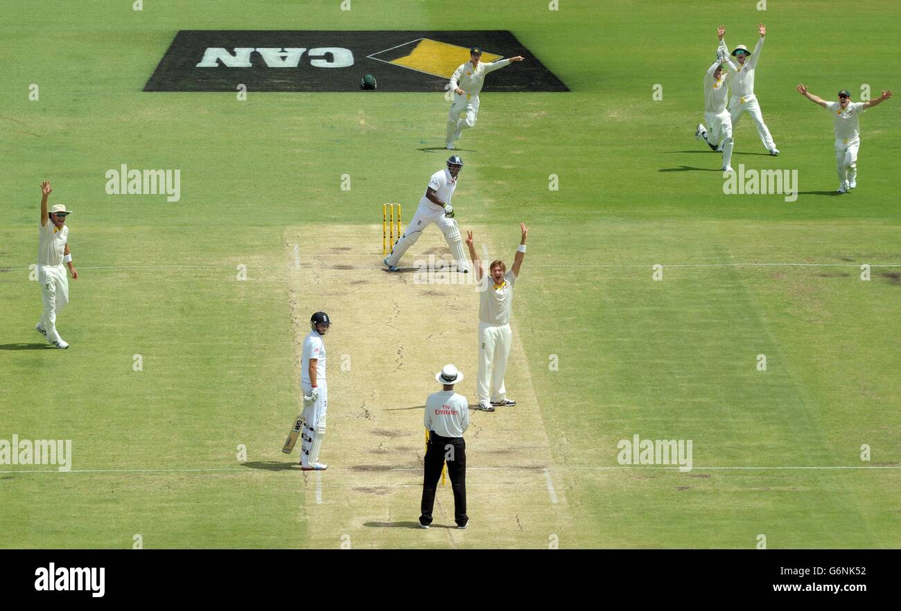 Australia's Shane Watson celebrates taking the wicket of England's ...