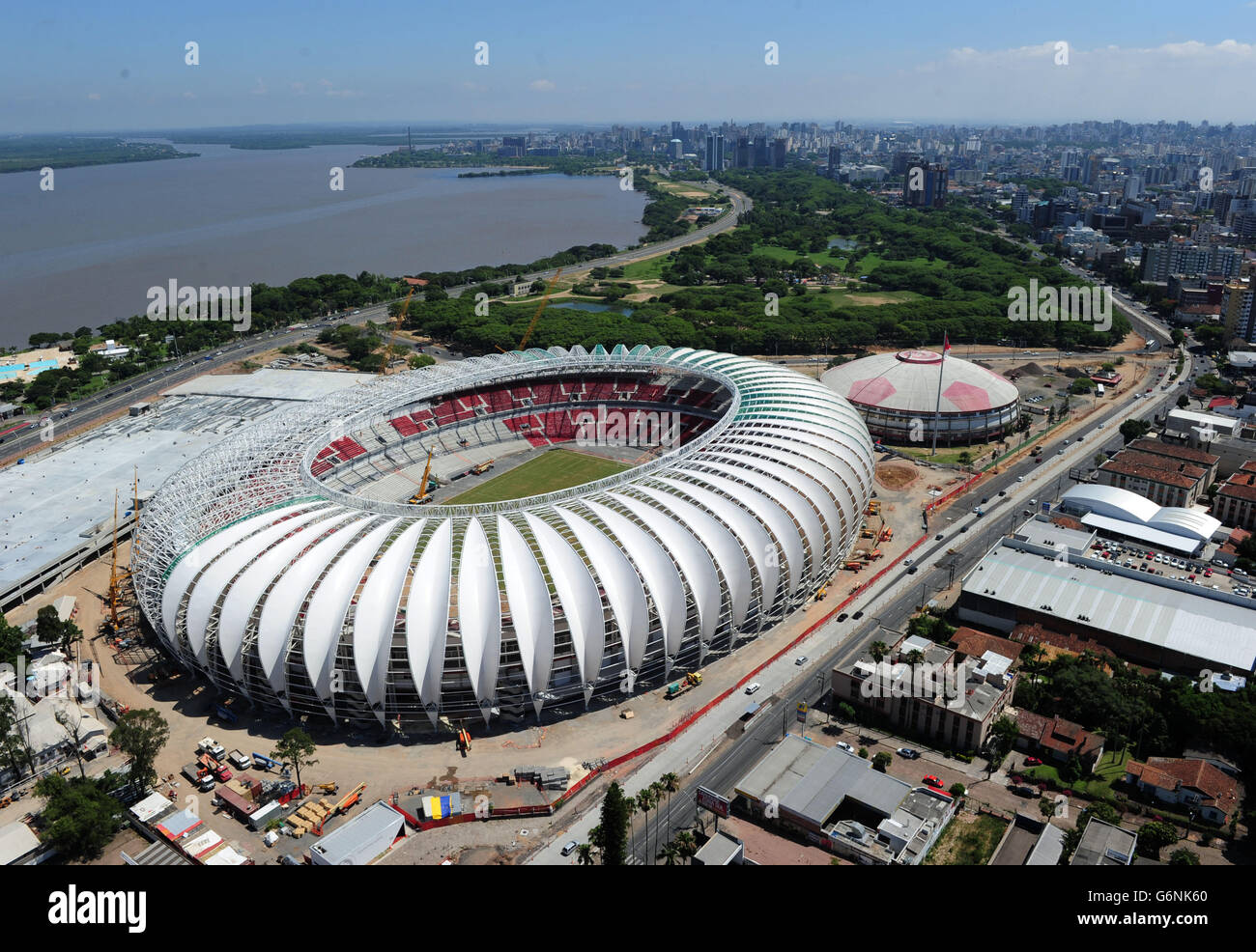 Beira rio hi-res stock photography and images - Alamy