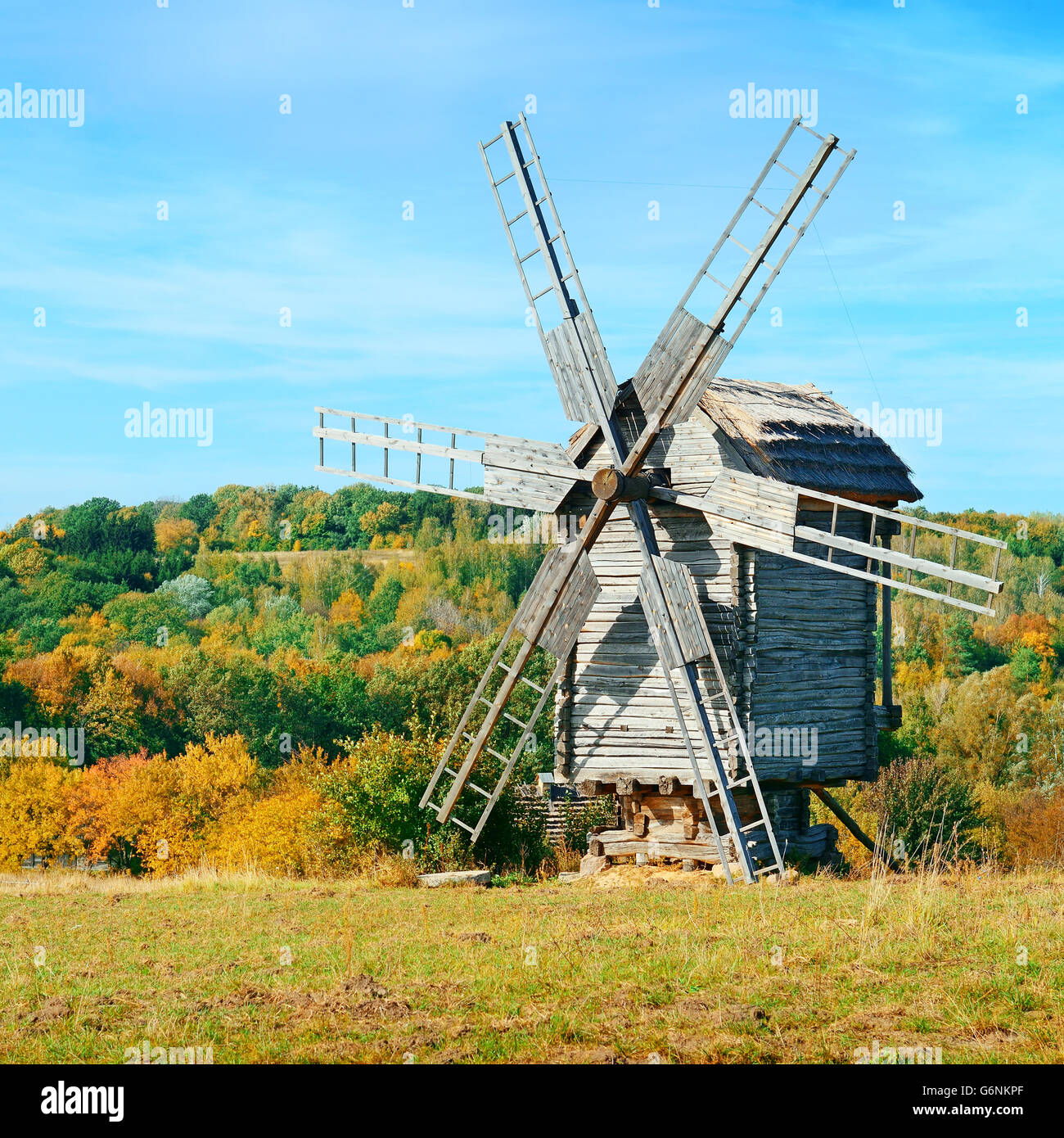 Windmills architecture hi-res stock photography and images - Alamy