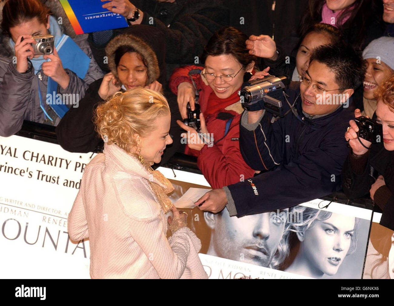 Nicole Kidman arrives for the Royal European Charity Premiere of ...