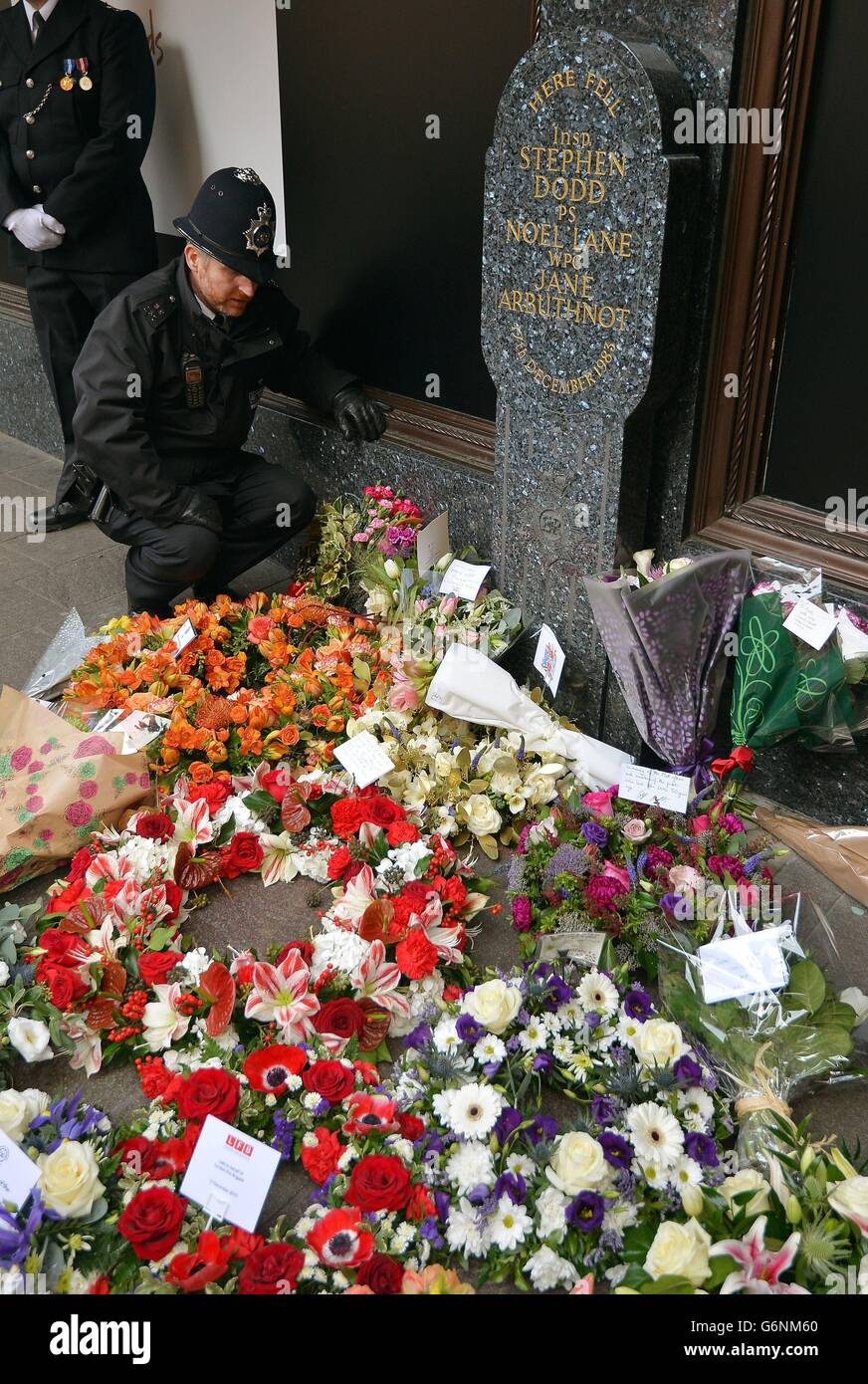 Harrods bombing memorial service london hi-res stock photography and ...