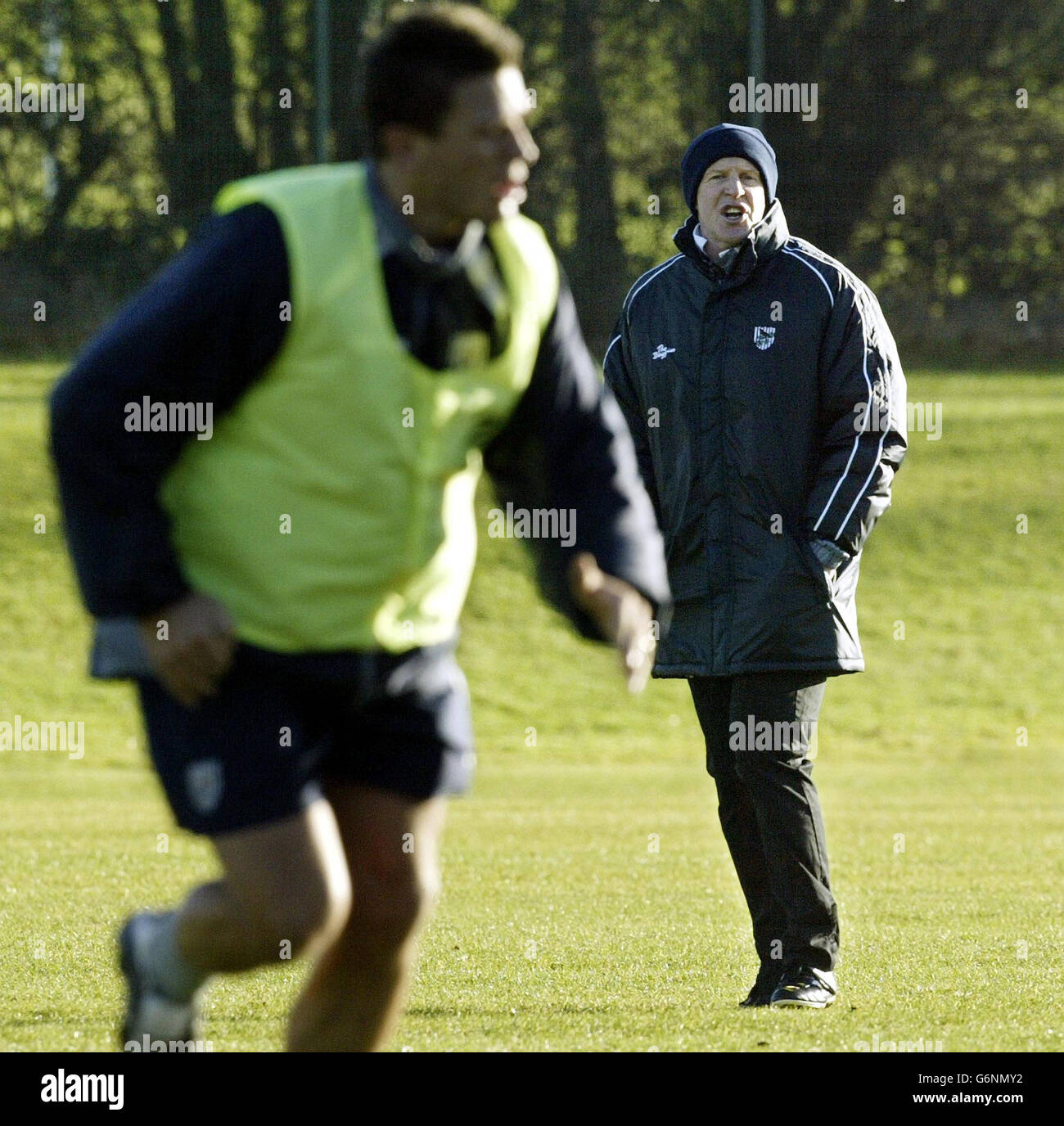 Football west bromwich albion manager gary megson hi-res stock ...