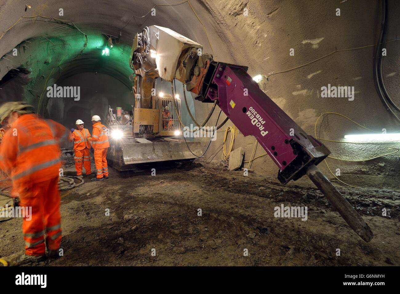 Crossrail project whitechapel station hi-res stock photography and ...