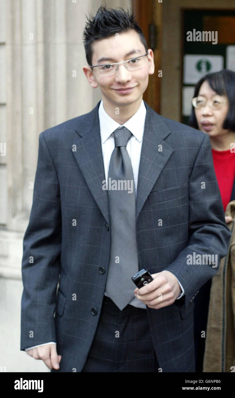 Joseph mcelroy computer hacker hi-res stock photography and images - Alamy