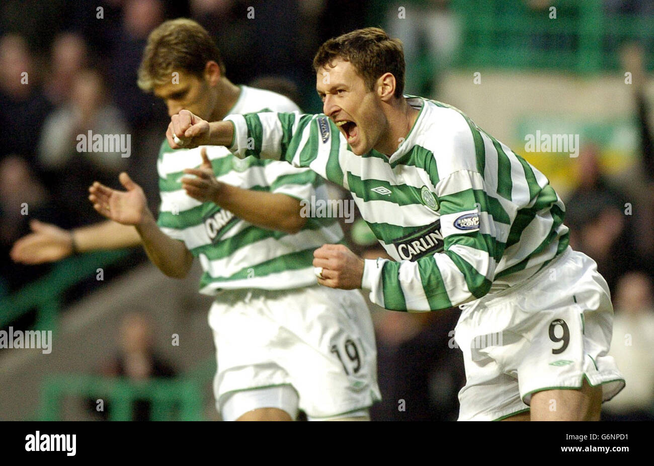 Celtic's Chris Sutton celebrates scoring against Hibernian, during ...