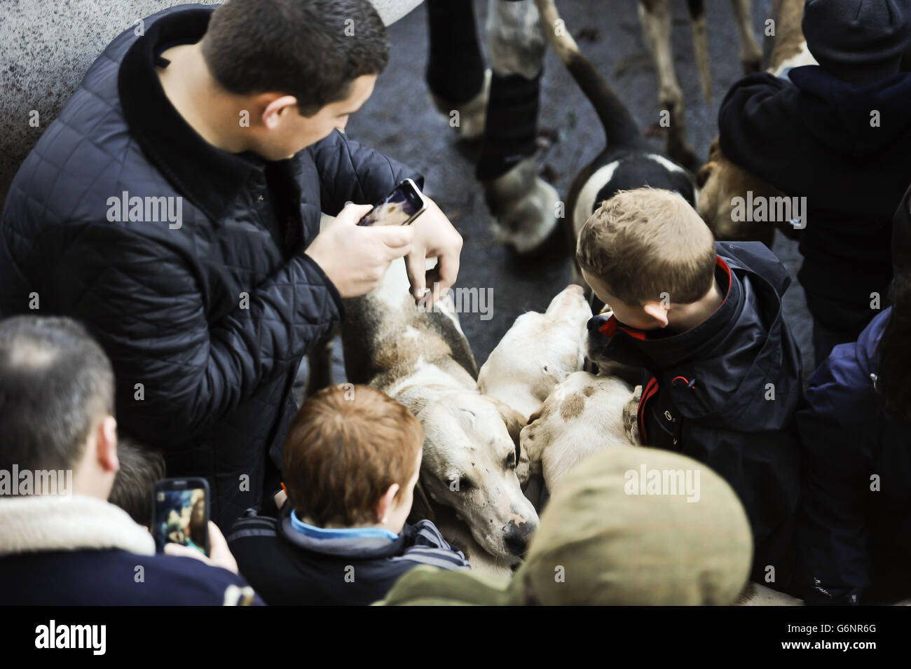 Boxing day fox hunting hi-res stock photography and images - Alamy