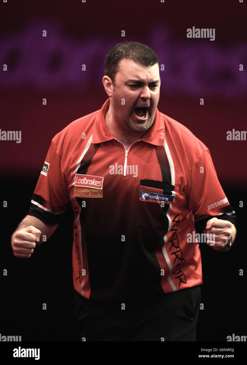 Wes Newton celebrates a 180 against Peter Wright in the Quarter Finals ...