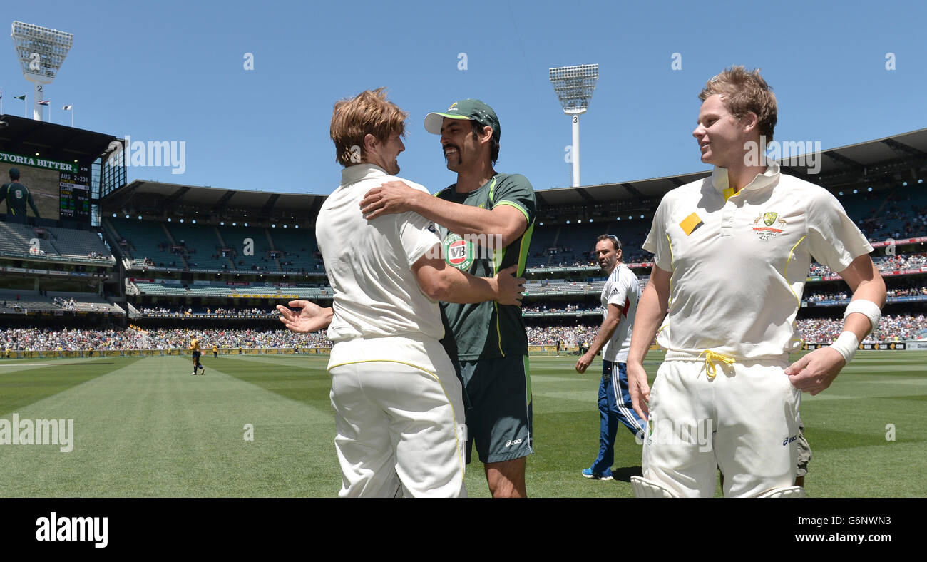 Australia's Steven Smith (right) looks-on as Shane Watson (left ...