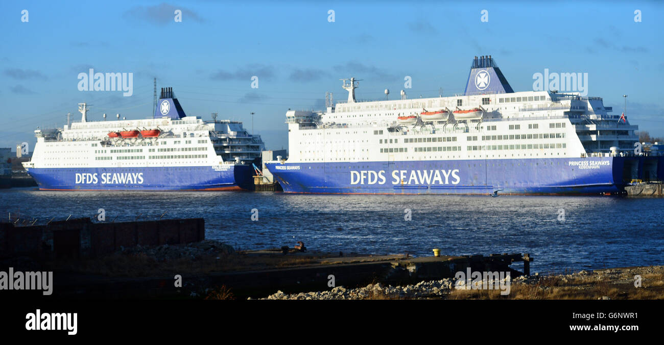 The dfds seaways ferries king seaways left and princess seaways hi-res ...