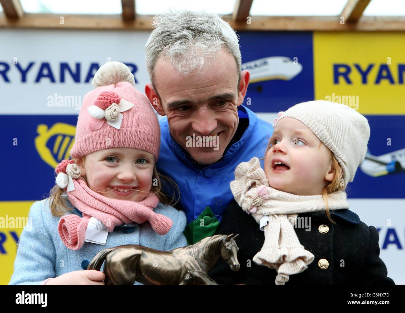 Elsa walsh hi-res stock photography and images - Alamy