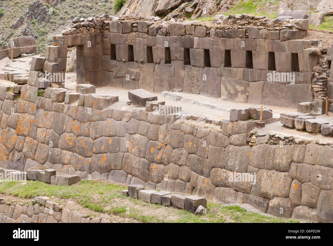 wall of Sacsayhuaman Stock Photo - Alamy