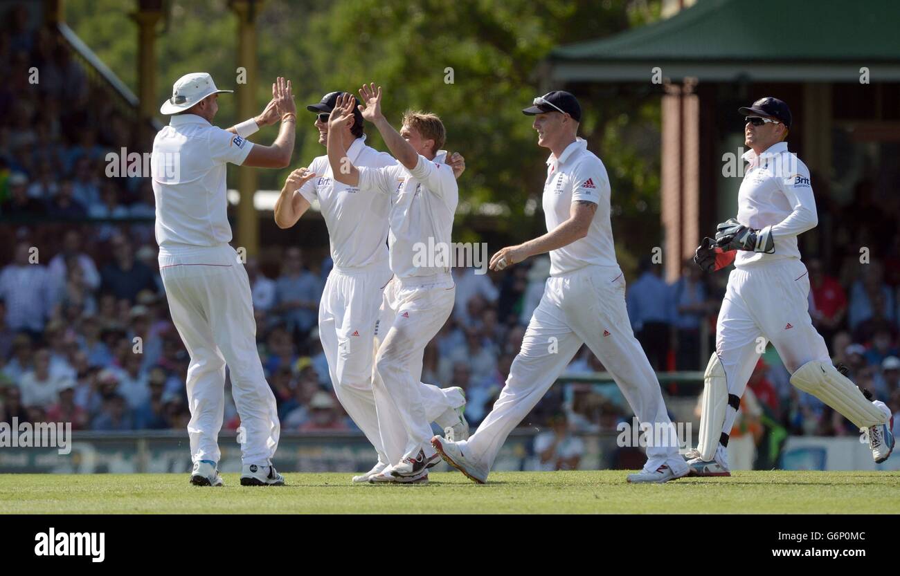 Cricket - The Ashes 2013-14 - Fifth Test - Australia v England - Day ...