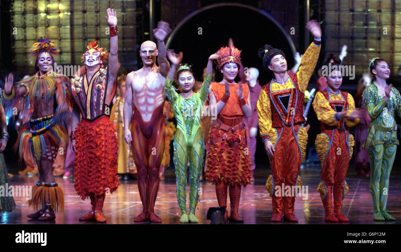 Cirque du Soleil's Dralion rehearsal Stock Photo: 107433948 - Alamy