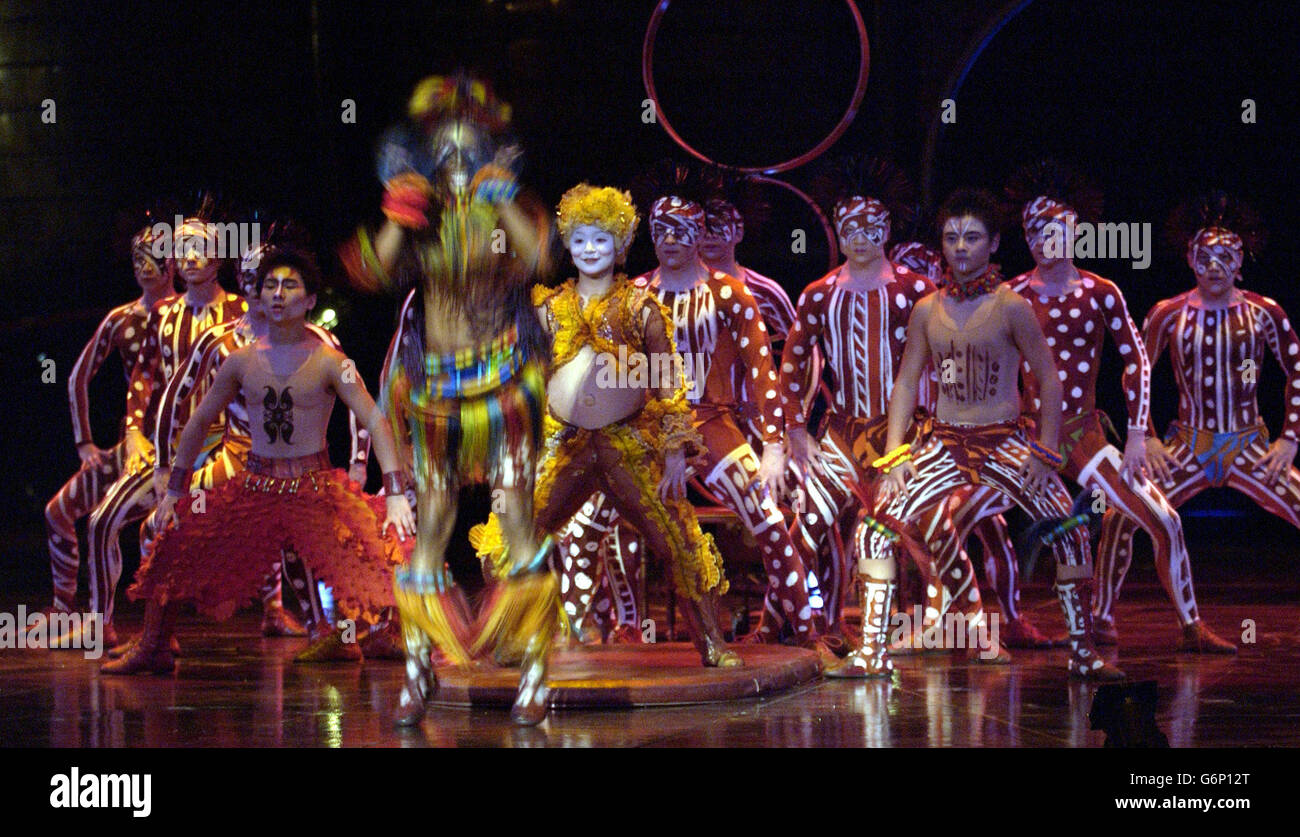 Cirque du Soleil's Dralion rehearsal Stock Photo - Alamy
