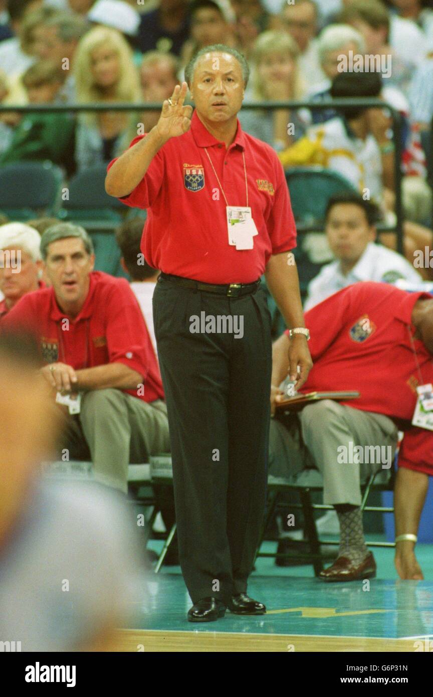 Us dream team coach hi-res stock photography and images - Alamy