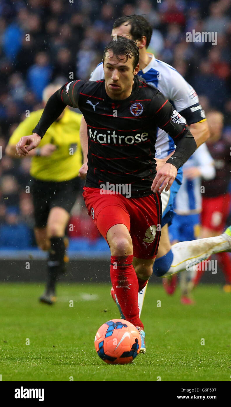 Adam le fondre reading hi-res stock photography and images - Alamy
