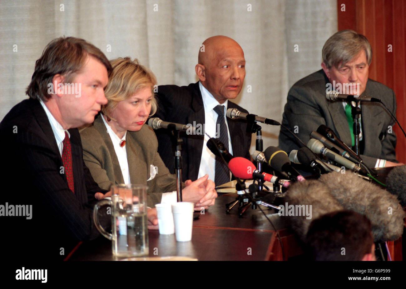 Caroline Beale press conference Stock Photo - Alamy