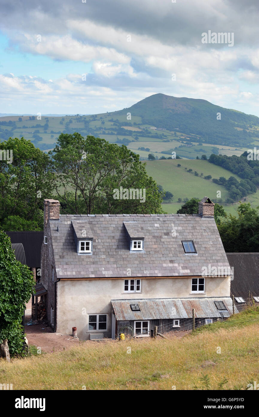 A Welsh mountain farmhouse home UK Stock Photo - Alamy